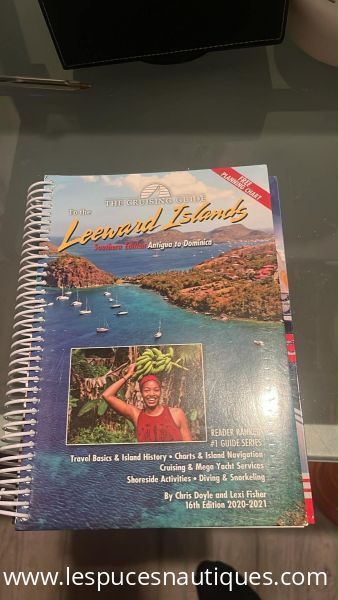 Cruising guide et charts books , 250.00 $ CA