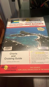 Cruising guide et charts books , 250.00 $ CA