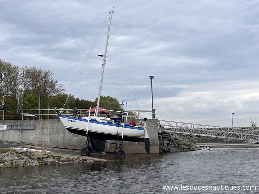 CS 27 27 ft 1975 ANGICA 14,000.00 $ CA