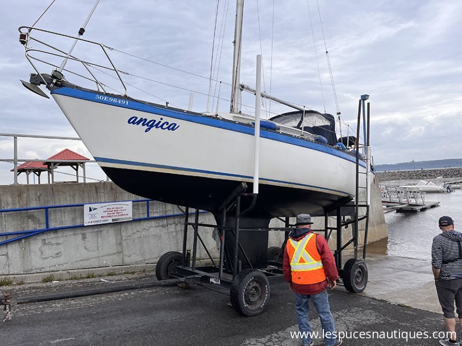 CS 27 27 ft 1975 ANGICA 14,000.00 $ CA