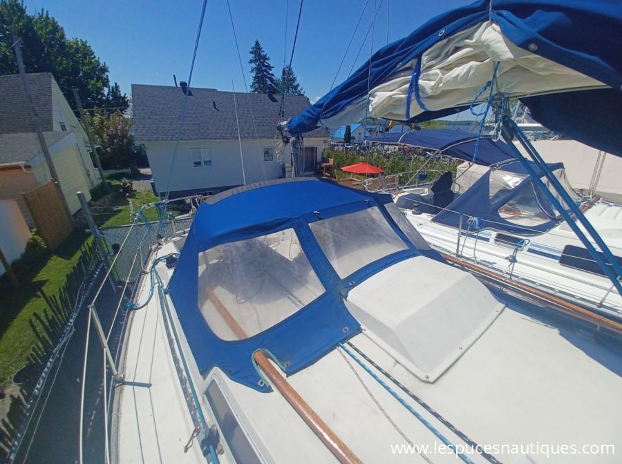 Mirage 30-32 32 pieds 1984 Intrepride VII - taxes Canadiennes payées ...