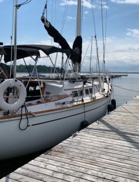 Gulfstar 38 38 ft 1983 59,000.00 $ CA