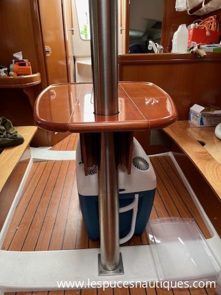 Beneteau Océanis 323 32 pieds 2007 Maya X - TAXES CANADIENNES PAYÉES ...