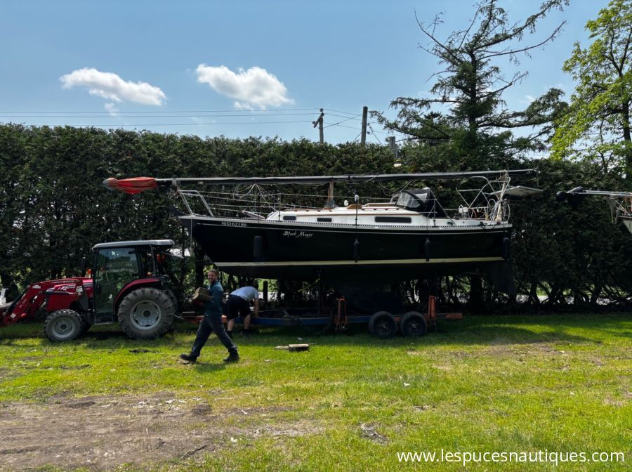 Voilier Aloha 28 28 pieds 1979 Black Magic 21,500.00 $ CA