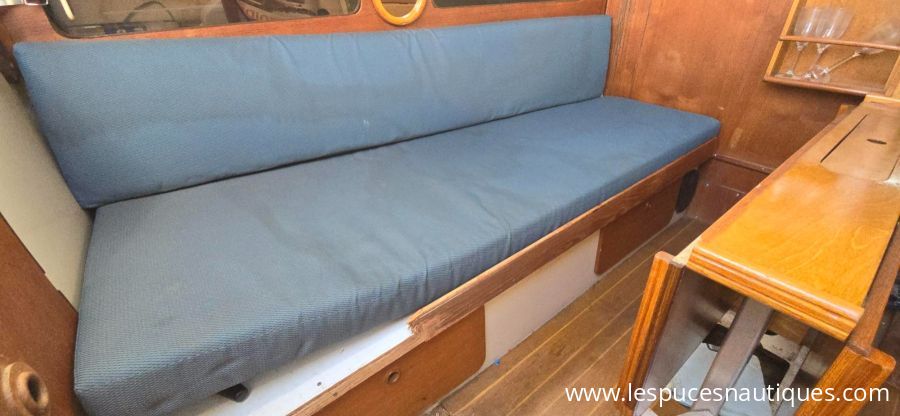 Mirage 27 27 pieds 1981 Requin Rouge 3,000.00 $ CA