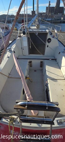 Mirage 27 27 pieds 1981 Requin Rouge 3,000.00 $ CA