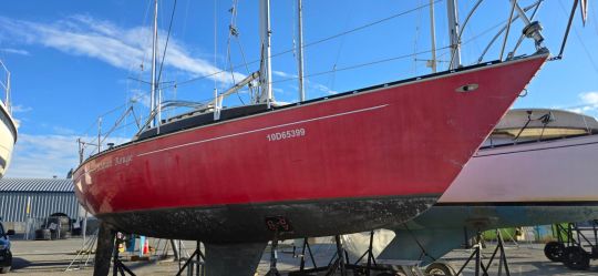 Mirage 27 27 pieds 1981 Requin Rouge 3,000.00 $ CA