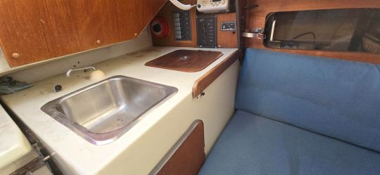 Mirage 27 27 pieds 1981 Requin Rouge 3,000.00 $ CA