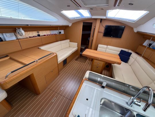 Jeanneau 45 DS 45 pieds 2011 About Time 225,000.00 $ US